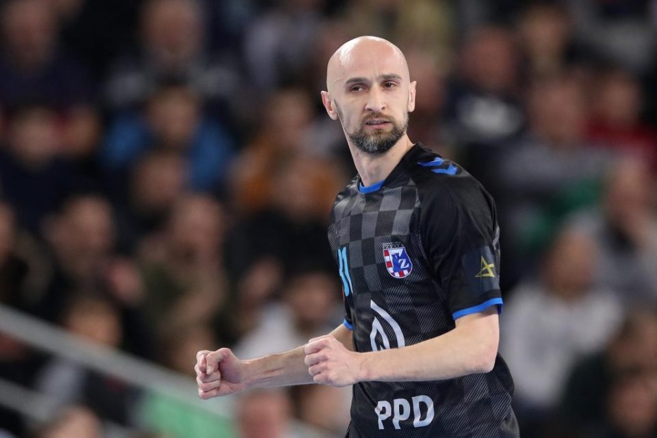 Легендарниот Тимур Дибиров ја завршува богата кариера - SPORTCLUB.mk
